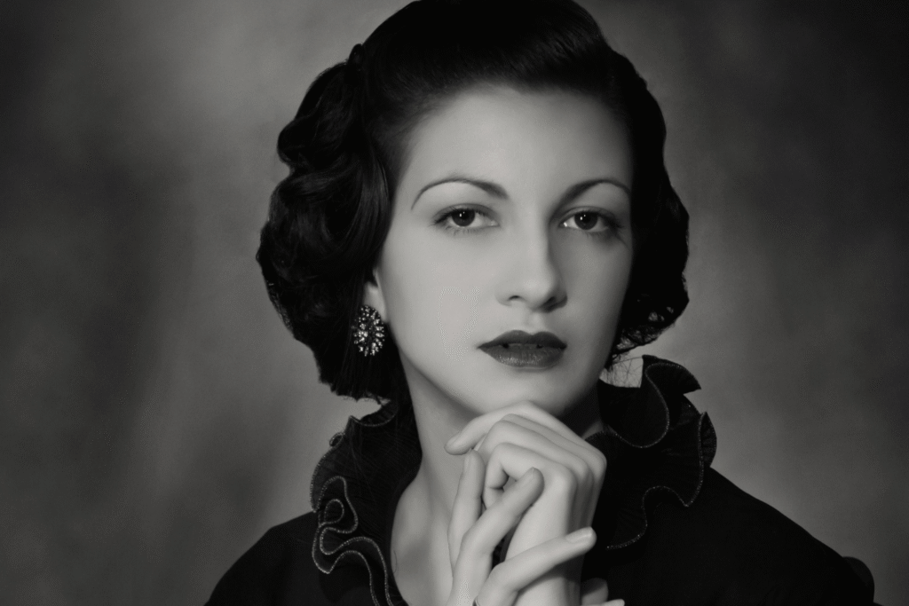 Write Your Way Through Women's History Month: 62 Inspiring Journal ...